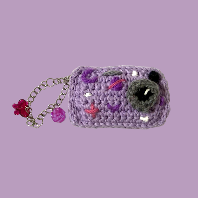FREE Camera Keychain Free Pattern: Crochet pattern | Ribblr