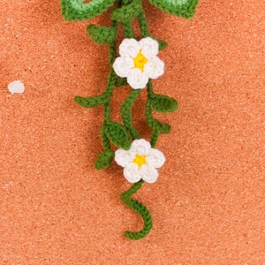 Leaf Butterfly Car Hanging: Crochet pattern | Ribblr